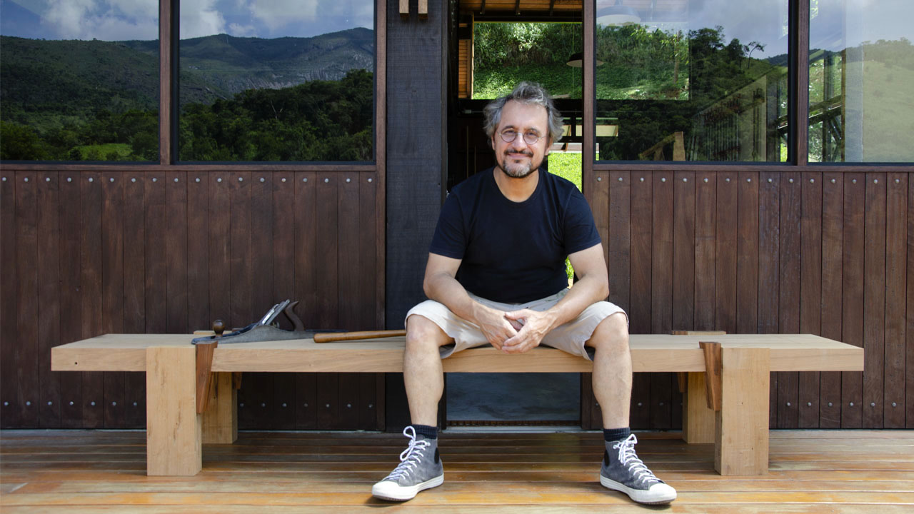 Desgner e artífice da madeira, Fernando Mendes lança nova coleção ...